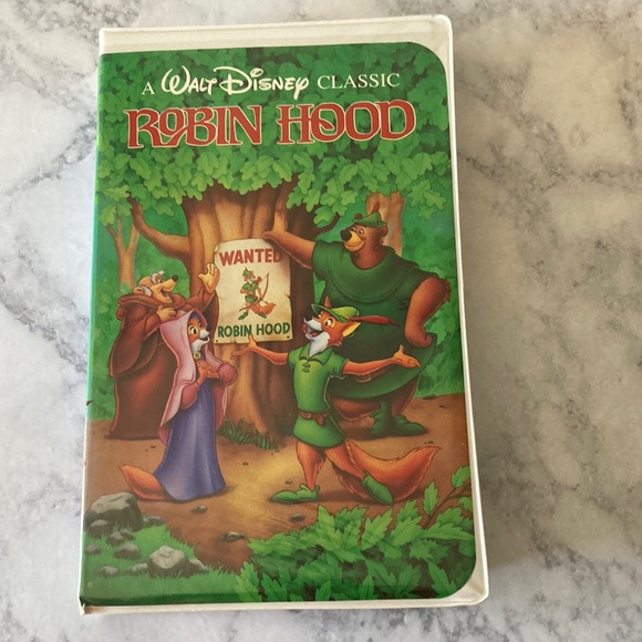 Disney | Other | Disney Robin Hood Vhs Tape Black Diamond Collection ...